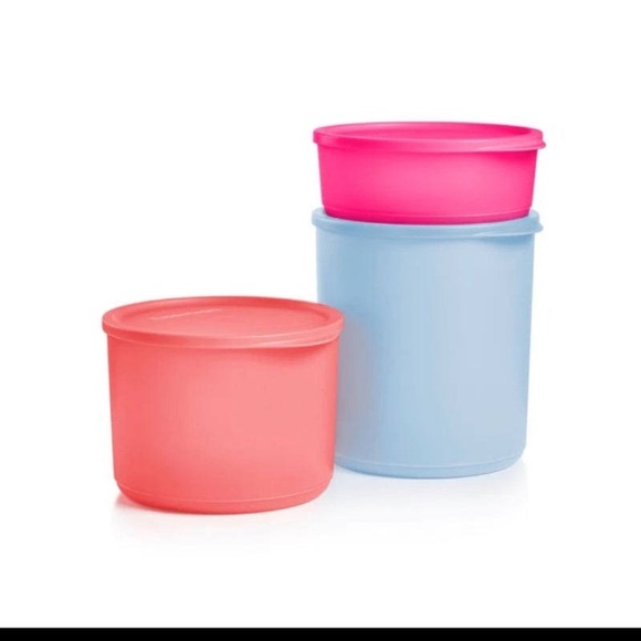 Tupperware | Kitchen | Basic Bright Large Round 3pc Tupperware Set ...
